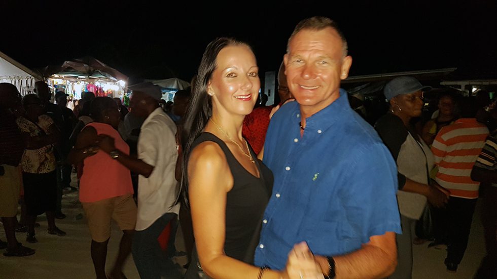 Meet Ian & Penny - Yes2Travel